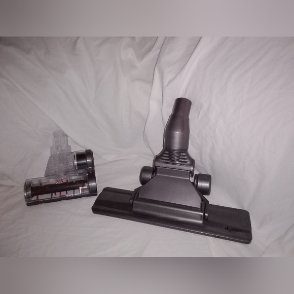 Dyson | Other | Dyson Vacuum Flat Out Floor Attachment Furniture ...